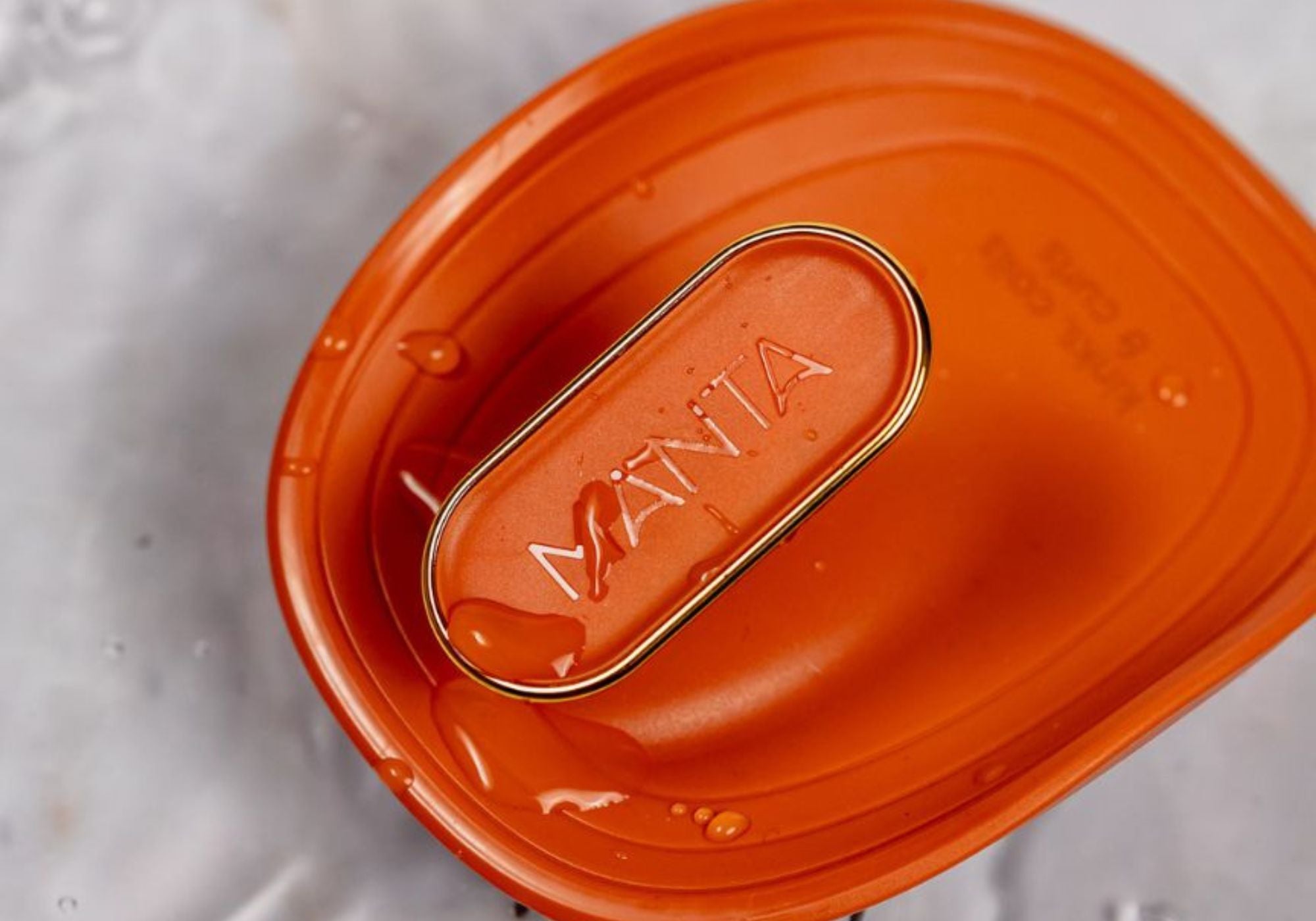 Healthy Hair Tips with Tim Binnington, Founder of Manta Hair – The Silk ...